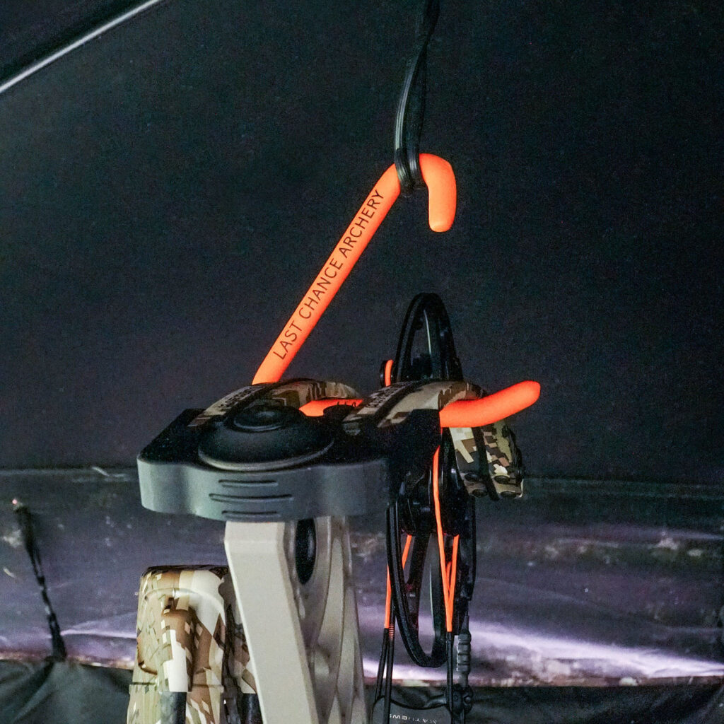 Hang-It (Blind Bow Hanger Kit) - Last Chance Archery